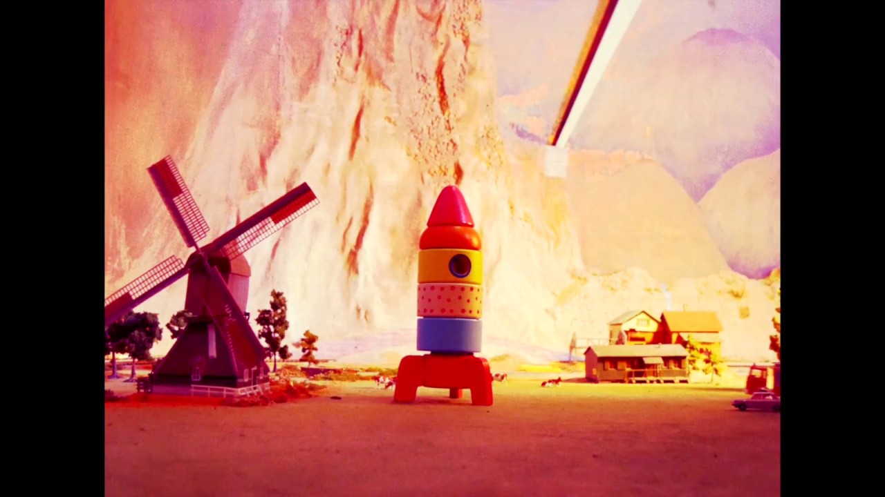 Max Caz - Dream Rocket (Official Video) - YouTube