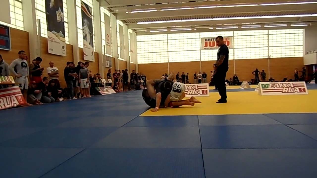 English BJJ Open No Gi - Black Belt Division - Rob Taylor vs Yousuf ...