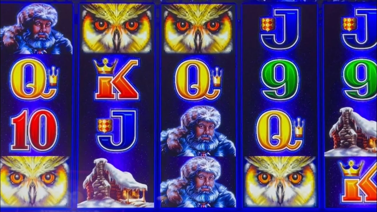 PLAYING AROUND & LANDED BIG WIN 😂 #casino #slot #win #tiktok #slotman # ...