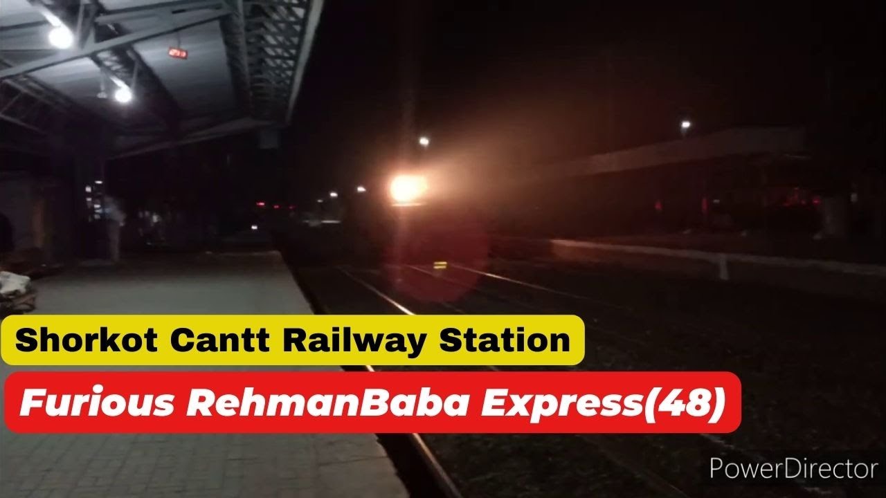 Furious HGMU-30 Locomotive with Rehmanbaba Express(48Down) Crossing ...