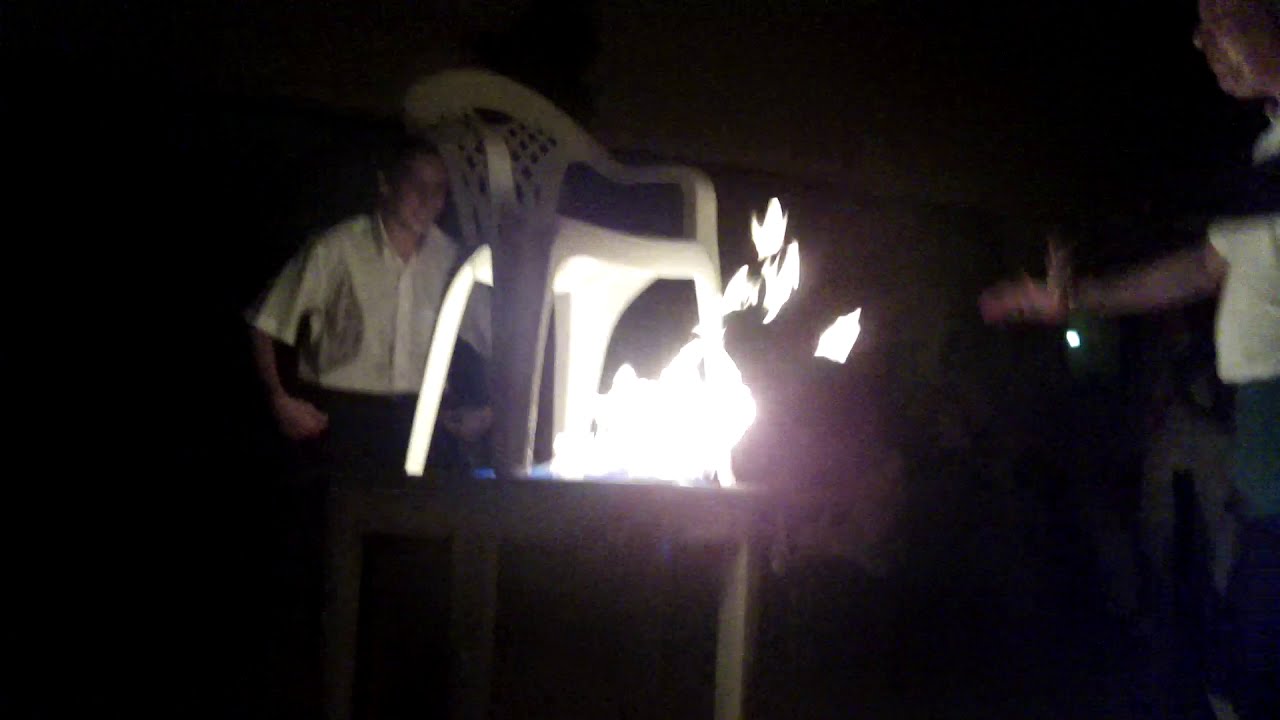 The little prince greek dancing Power cut! - YouTube