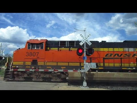 BNSF 3807 West CPKC 649 Filmed In Welch Township MN (5-10-2024) - YouTube
