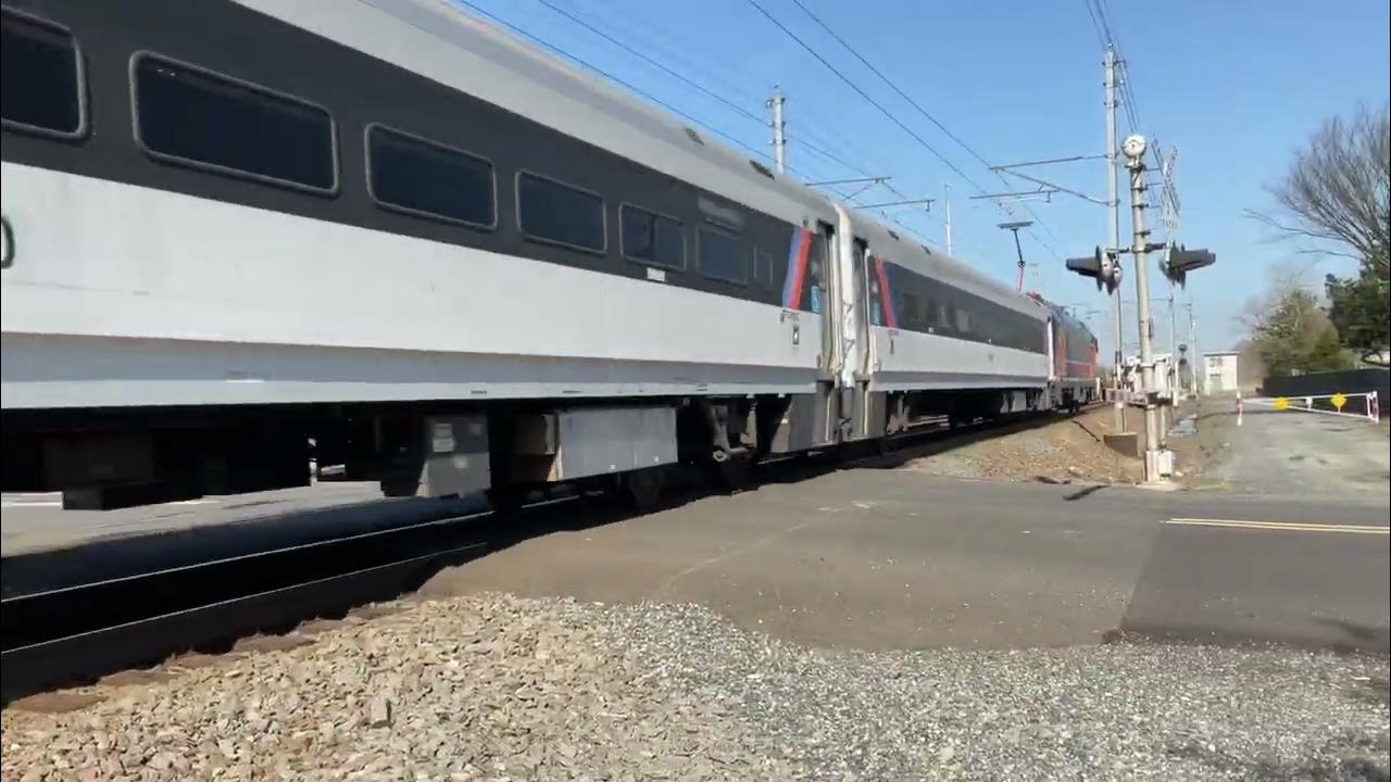 NJ Transit ALP-46A #4648 at Oceanport NJ - YouTube