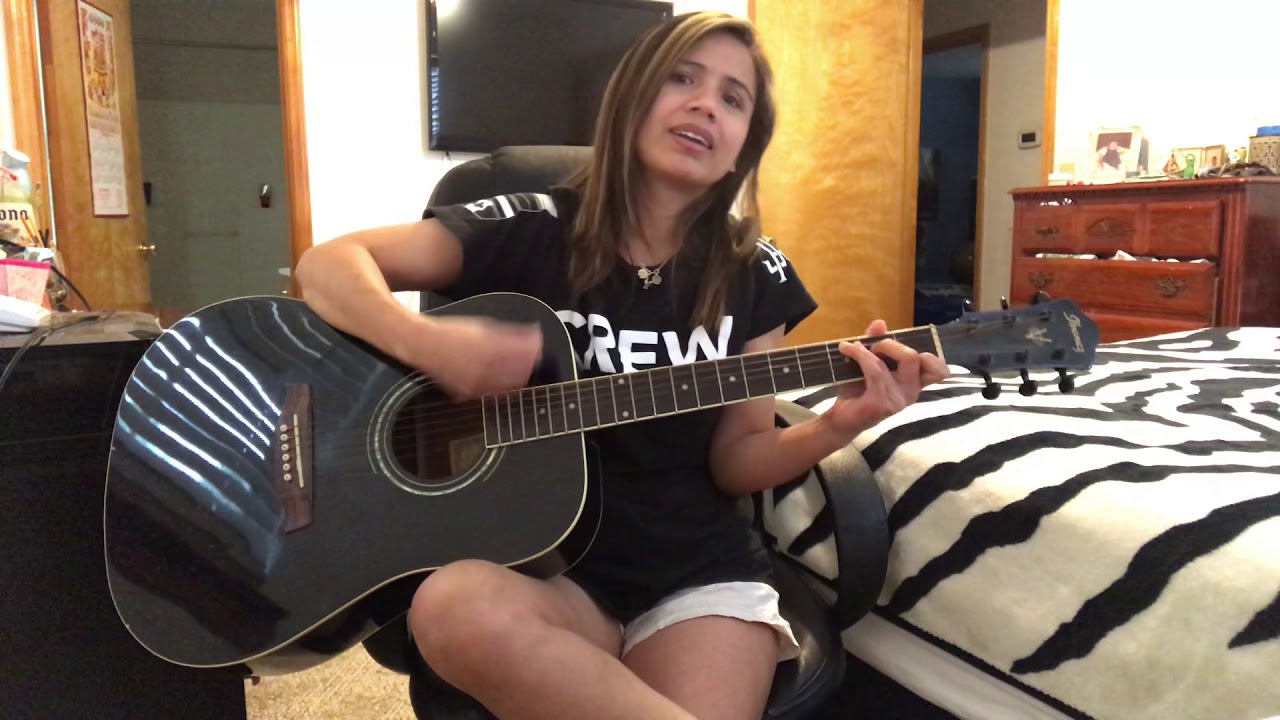 ITS A HEARTACHE-Bonnie tyler On GUITAR AND STRUMMING - YouTube