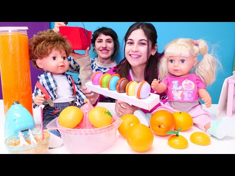 Yemek yapma oyunları! Bakın, Ayşe ve Ümit Oyuncak bebeklerle portakaldan neler yaptı?