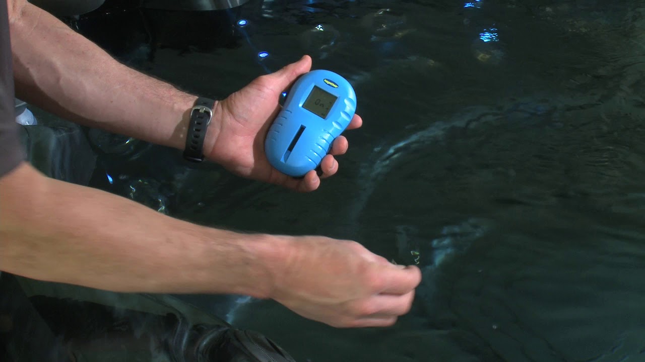 Splash Tips Hot Tub Water Testing - YouTube