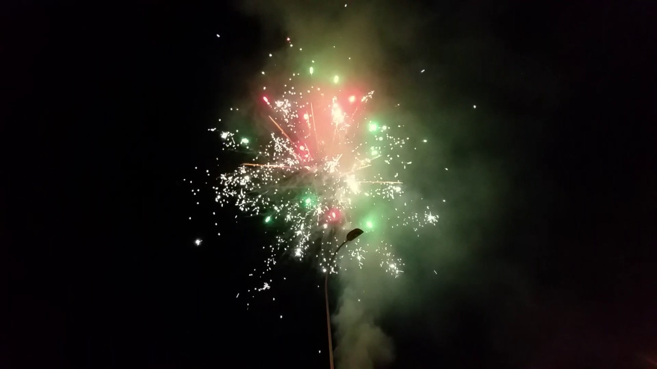 Fireworks Santa Cruz Carnival - YouTube