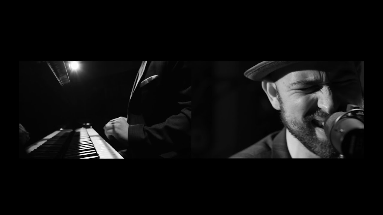 Jared Feinman - Butterflies and Blues (Live Performance) - YouTube