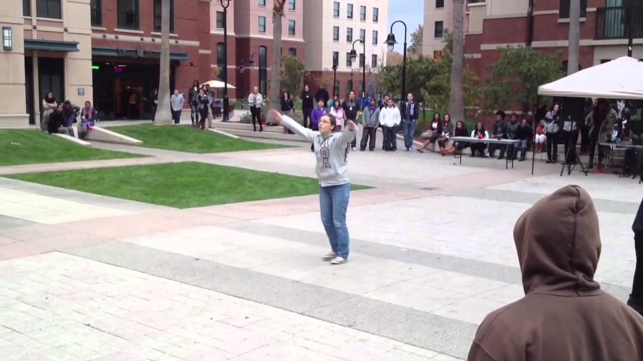 NPHC 2011 Yard Show - Lambda Theta Alpha Latin Sorority Inc. - YouTube
