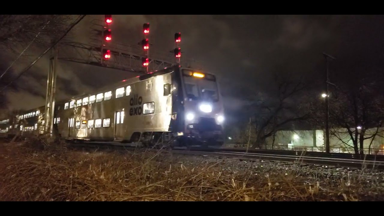 NIGHT TRAINS EXO Commuter With CRRC Cab Car Forward at De Maisoneuve ...