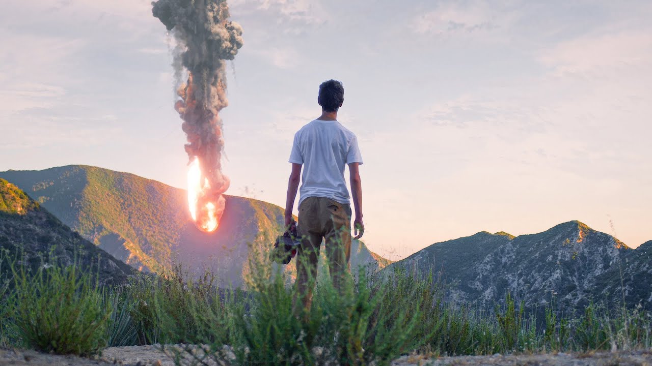 Boy Accidentally Bumps Into Aliens on Earth And Gets a Superpower as ...