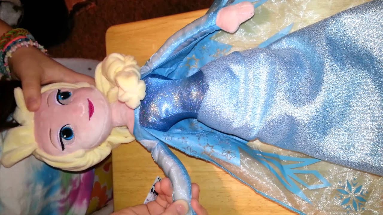 Disney Frozen Elsa Plush 20" Review - YouTube