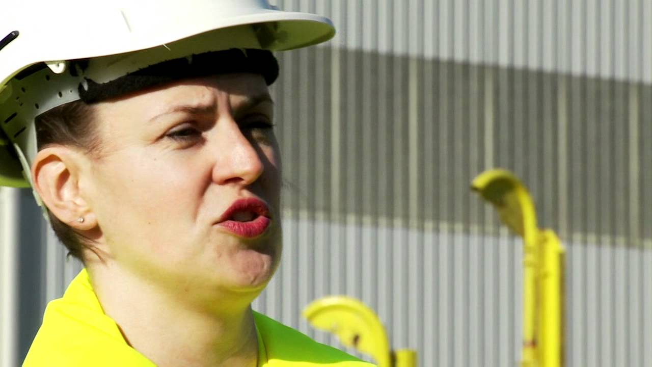 Greater Grimsbys Katie Hedges - YouTube