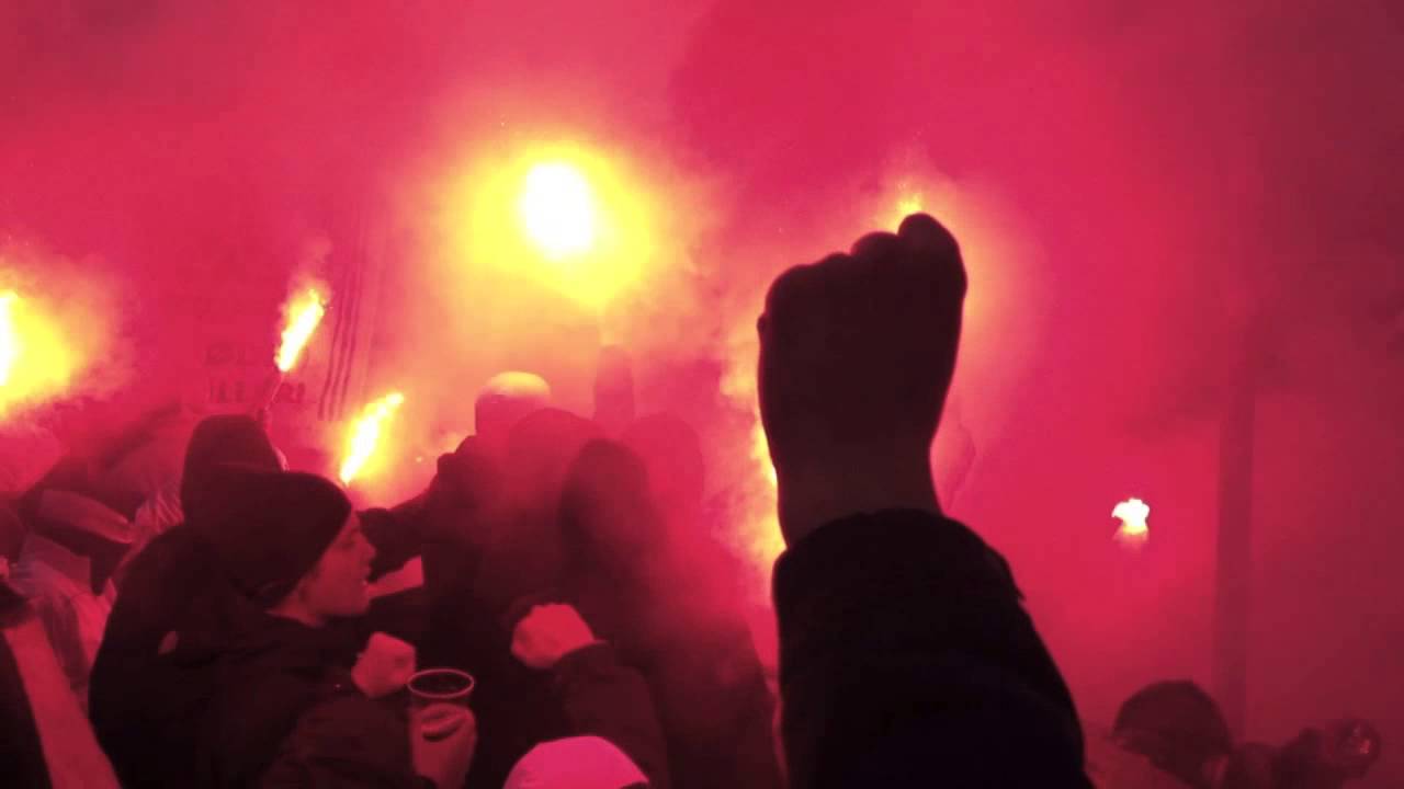 AGF Ultras Denmark Pyro HD - YouTube