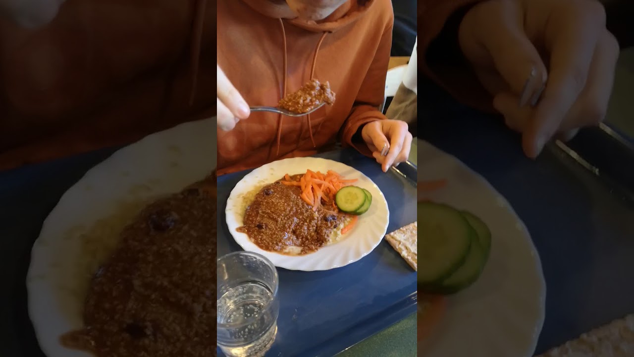 CRAZY MAN EATING SHIT FOR LUNCH - YouTube