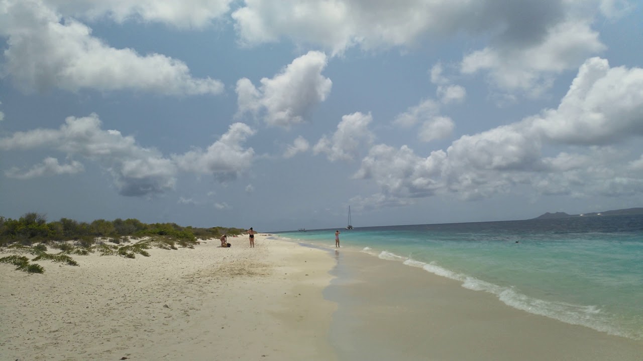 No Name Beach, Klein Bonaire - YouTube