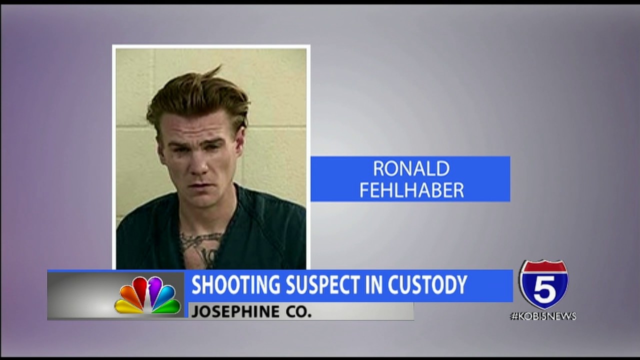 Suspect in Cave Junction shooting turns himself in - YouTube