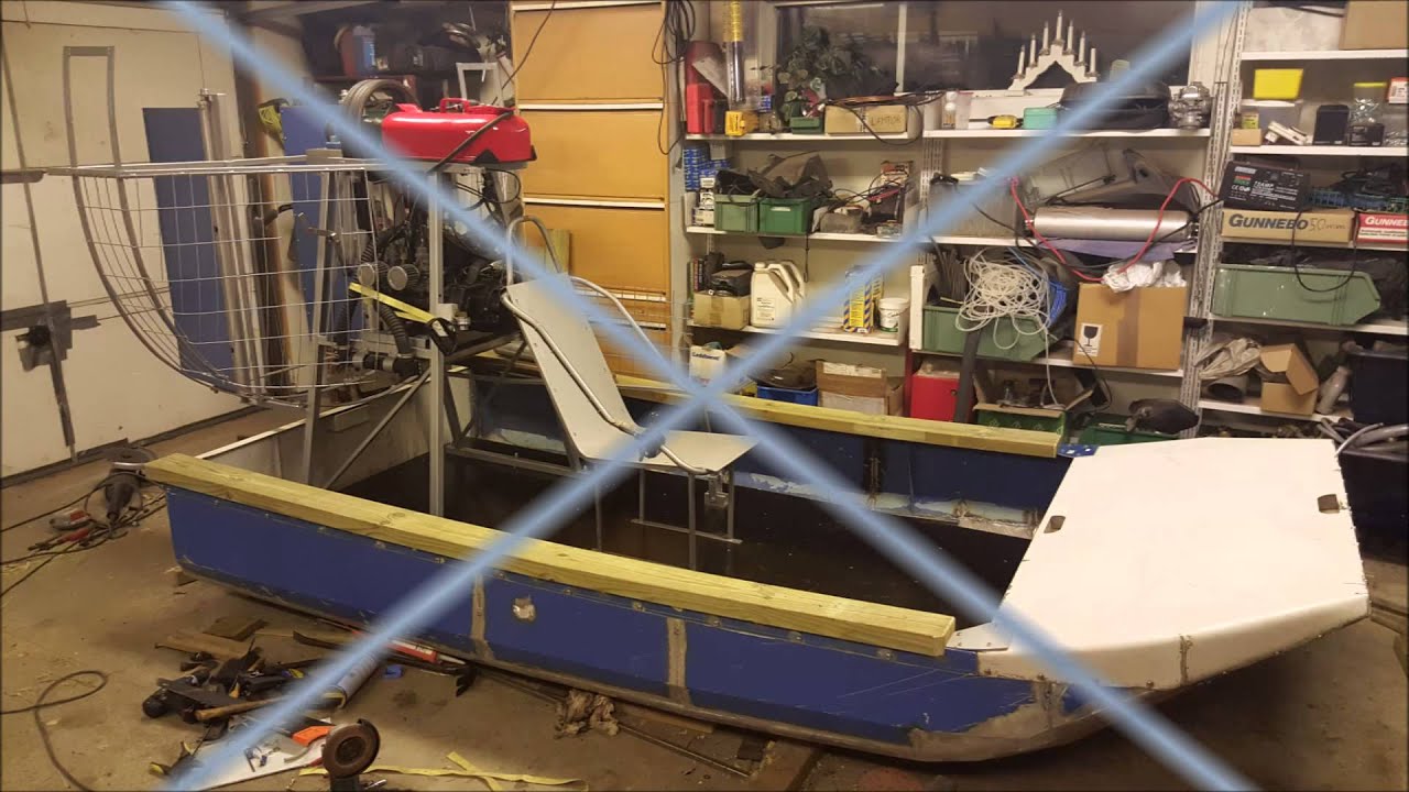 Mini Airboat on ice and snow - YouTube