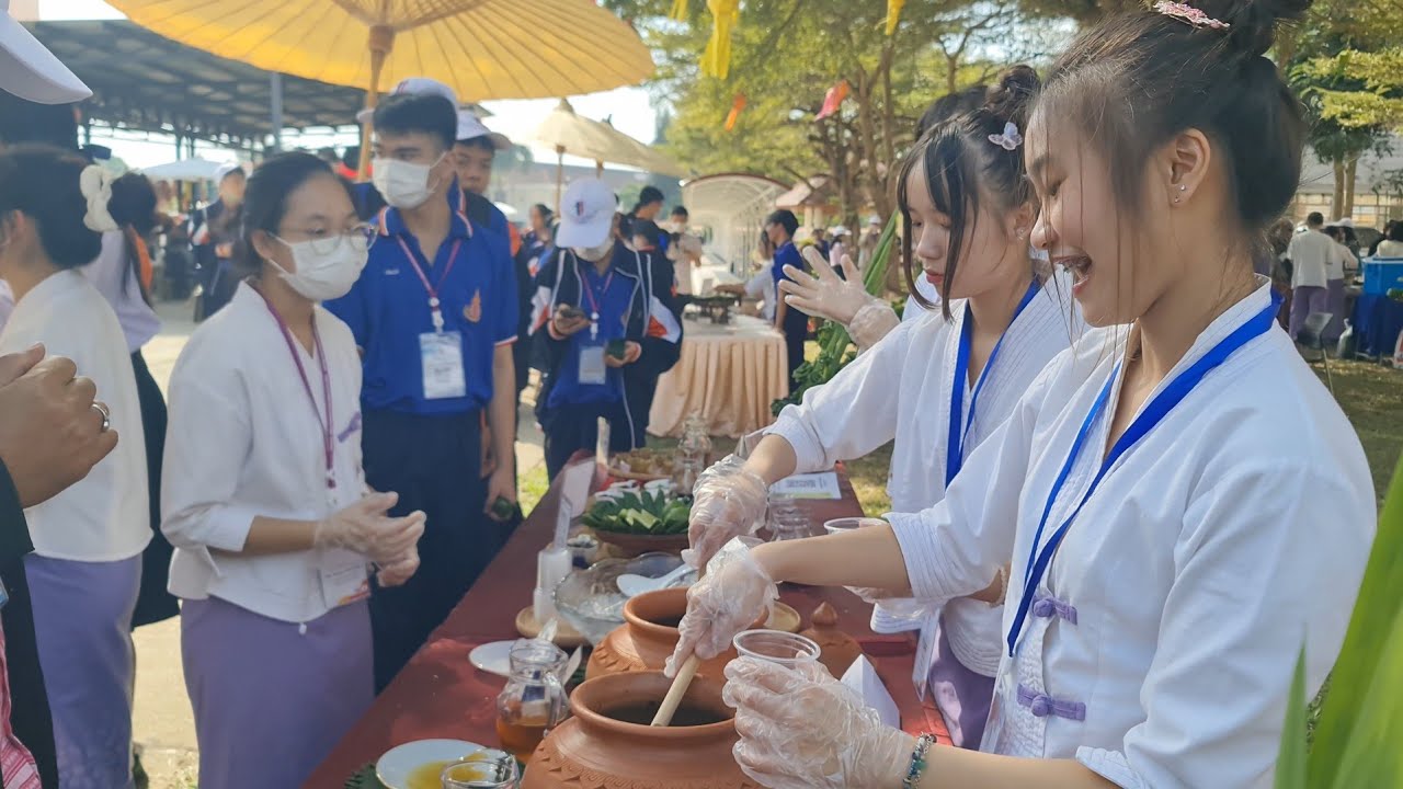 บูทขนมน้ำดื่ม ดนตรีพื้นเมือง Local Wisdom Thailand - Japan Student ICT ...