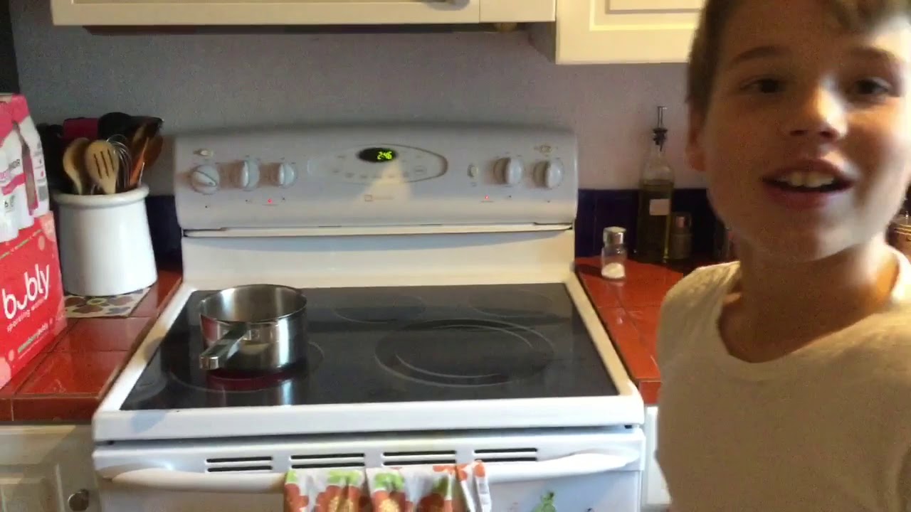 Worlds worst cook:trying to boil an egg - YouTube