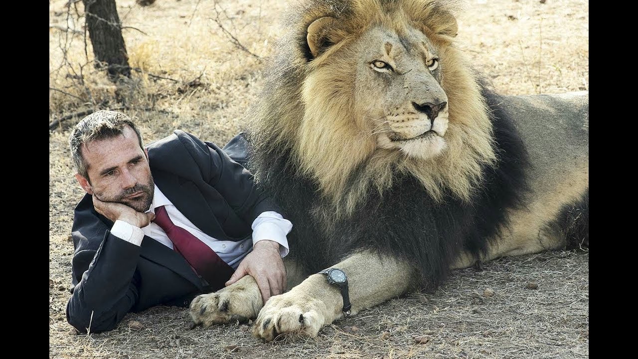 La storia di K. Richardson, l'uomo che sussurra ai leoni . doc.ita.(The ...