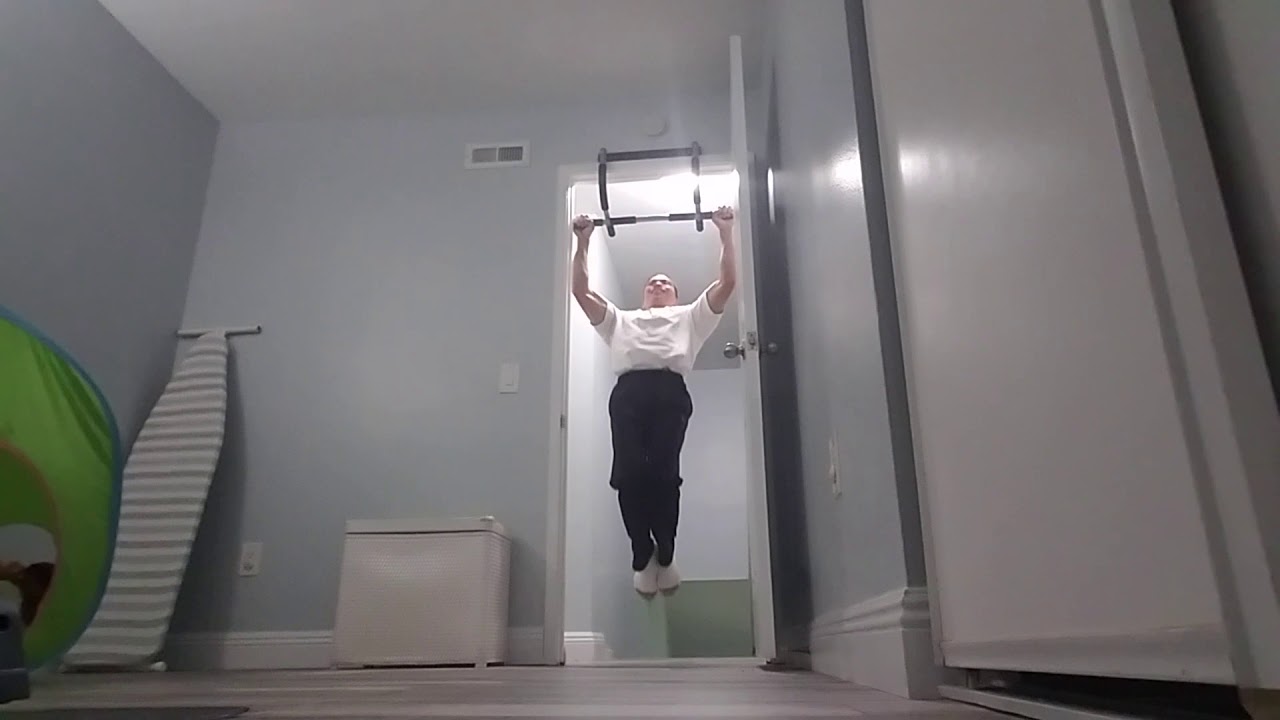 20 deadstop pull ups to 20 second isometric holds to pull up! - YouTube
