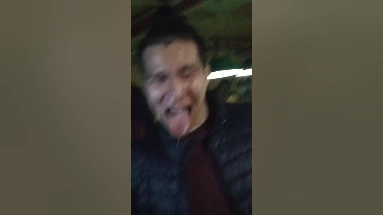 СКВИРТ ШАМПАНСКОГО В ЛИЦО - YouTube