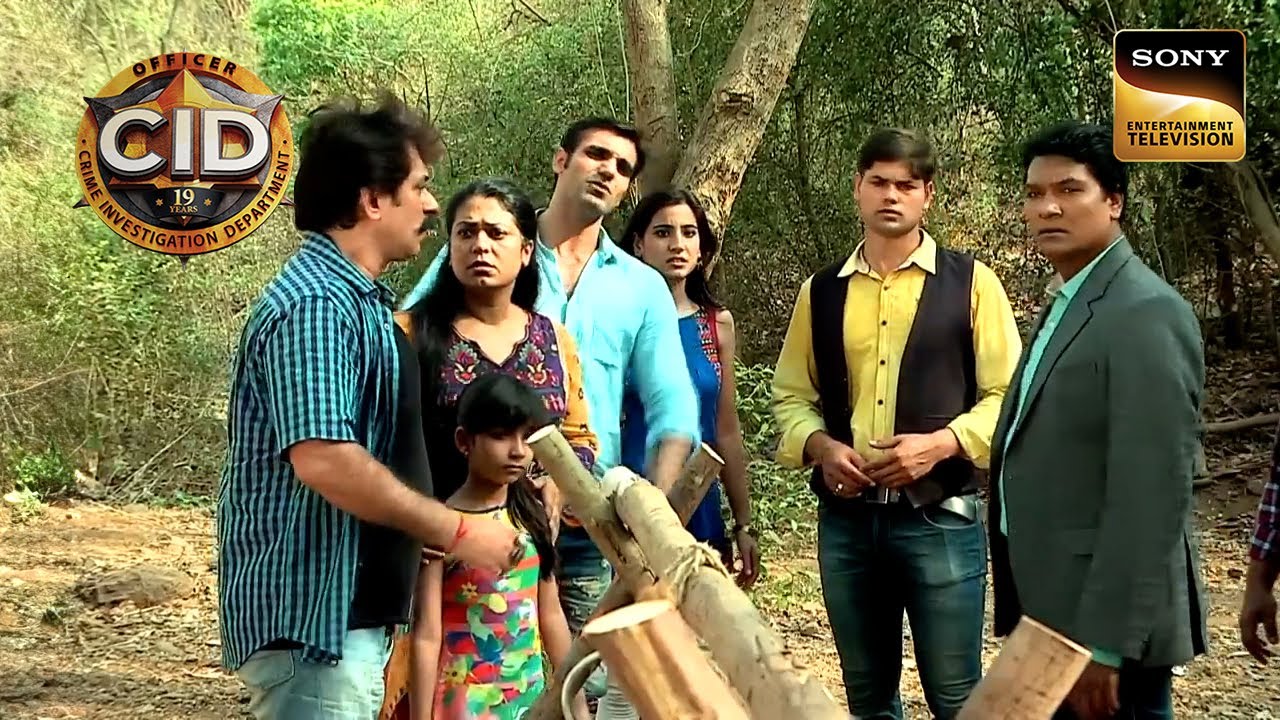 Clues ढूँढते-ढूँढते Abhijeet पहुँच गया Jungle के Cottage में | CID ...