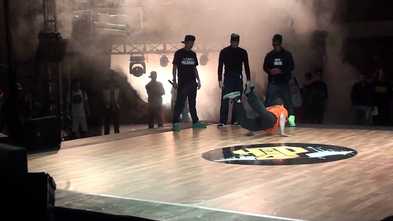 bboy crazy kujo jurado hip4 medellin 2011 - YouTube
