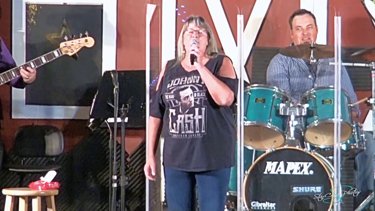 Beth Harville sings They Don't Make Them Like My Daddy Anymore at The ...