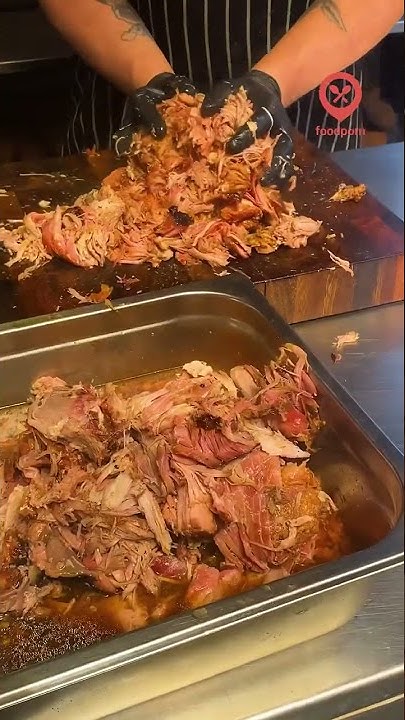 Did someone say pulled pork?! 🤷🏽‍♂️🔥 - YouTube