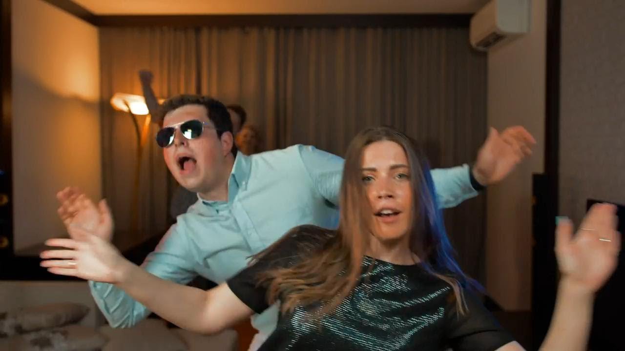 Russian group-of-friends amazing party - YouTube