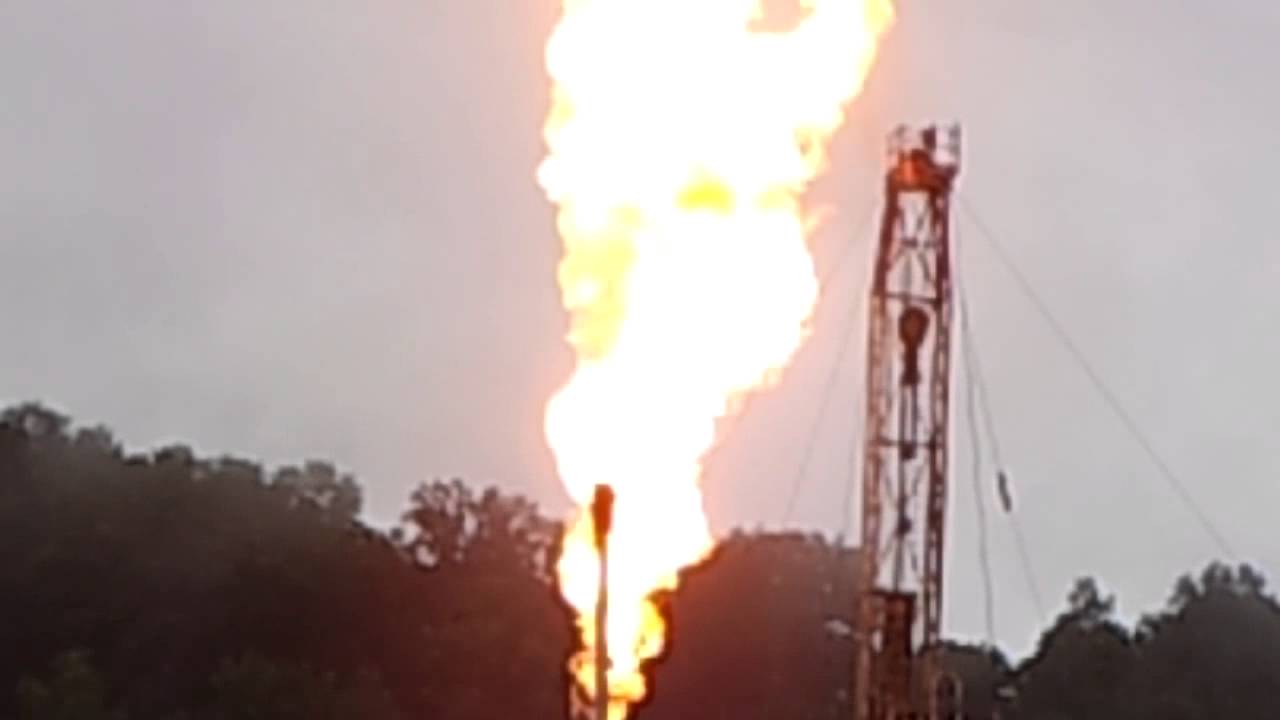 Fracking Flaring 1 - YouTube