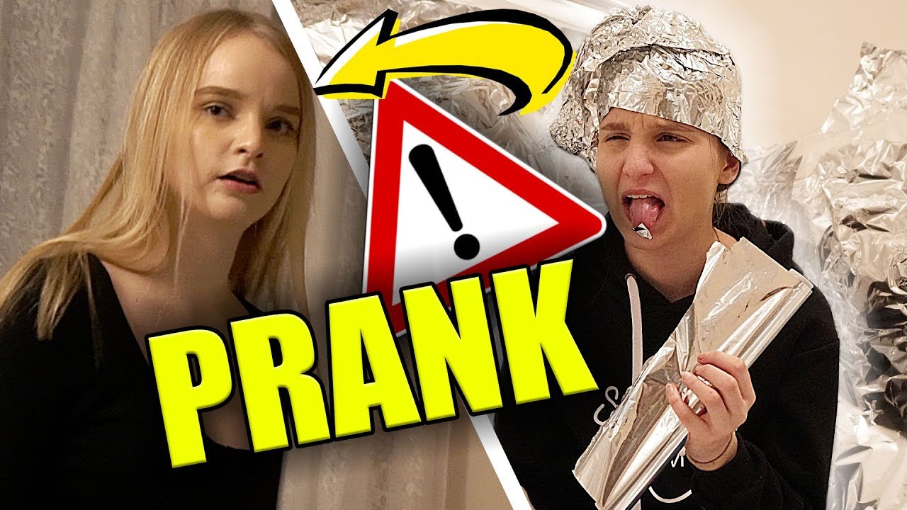 Zimmer Meiner Schwester In Alufolie Einpacken Prank Celina Youtube