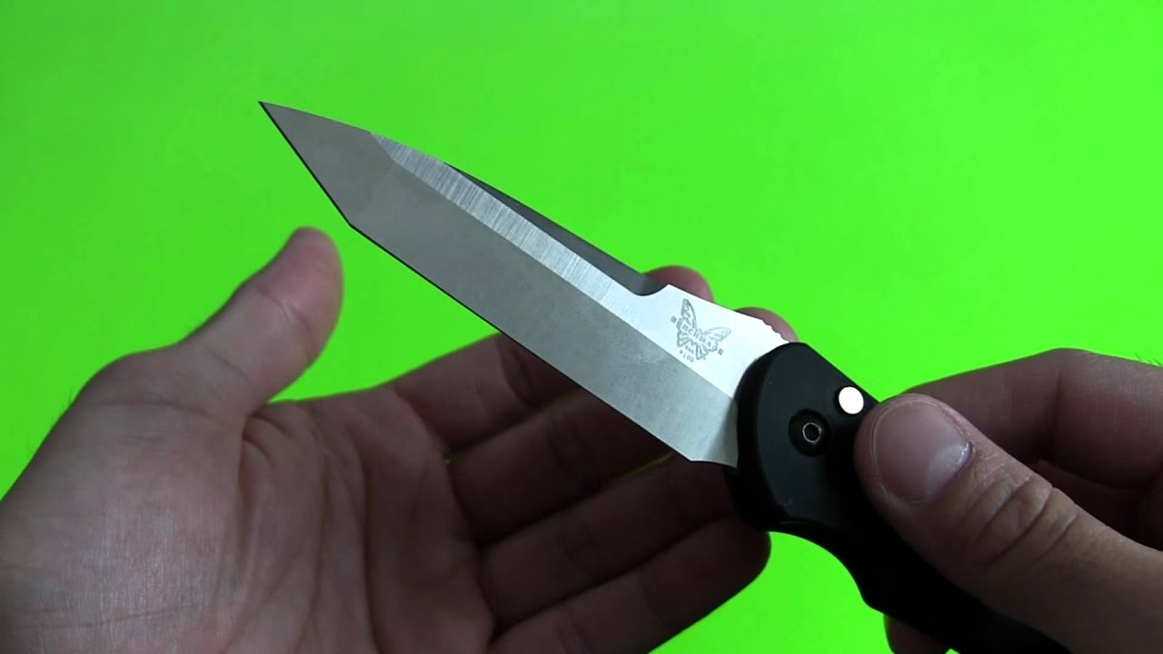 A Quick Look At The Benchmade 9100 Stryker - YouTube