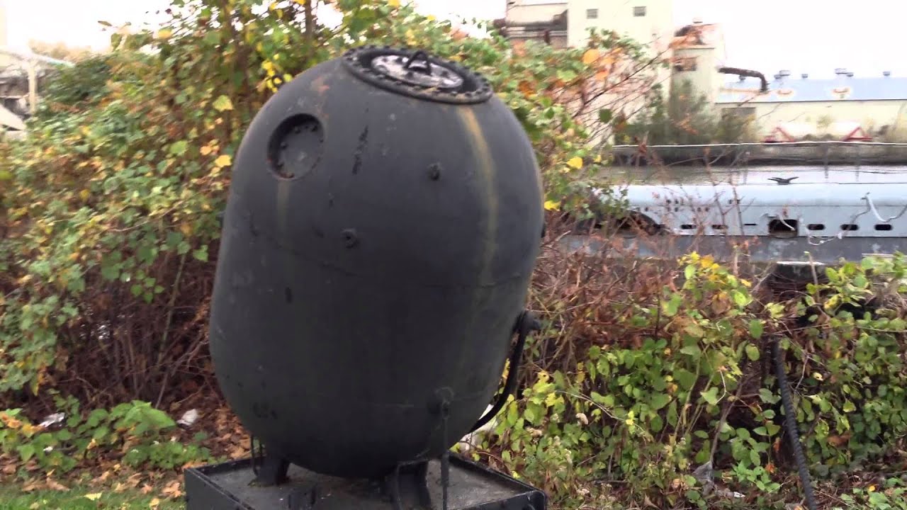 Underwater Mk 16 Mine at US Naval Museum, Hackensack, New Jersey - YouTube