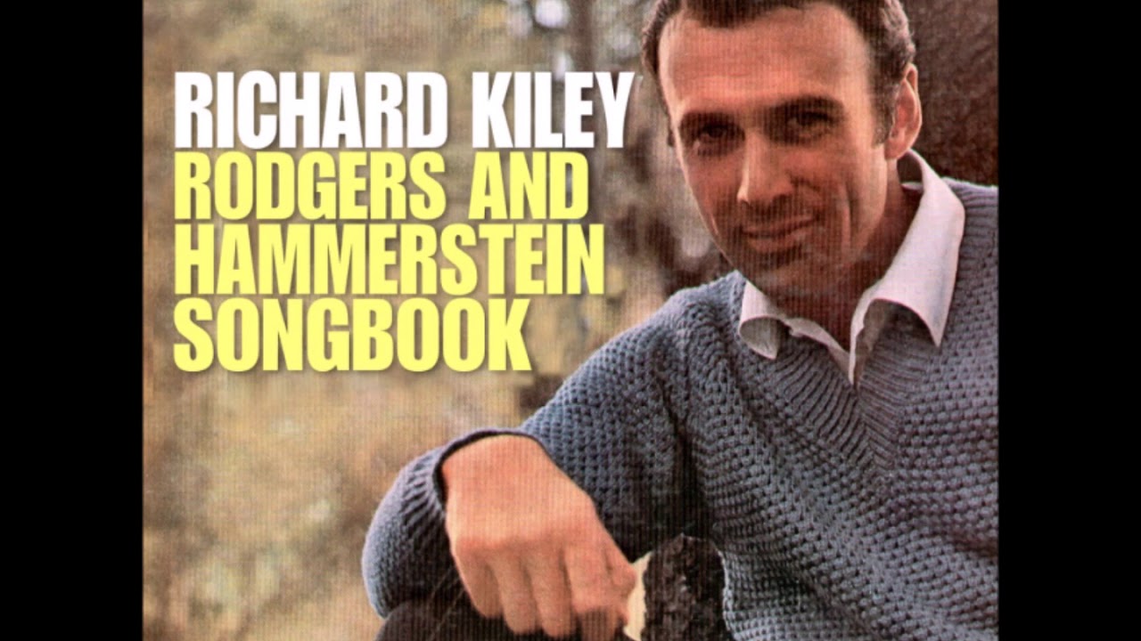 Richard Kiley – It's a Grand Night for Singing, 1960 - YouTube