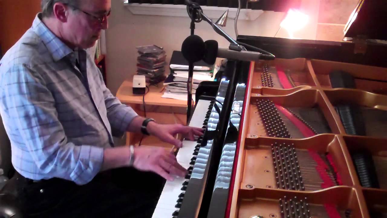 Tim Gorman Grand Piano Session on Bright Moments! - YouTube