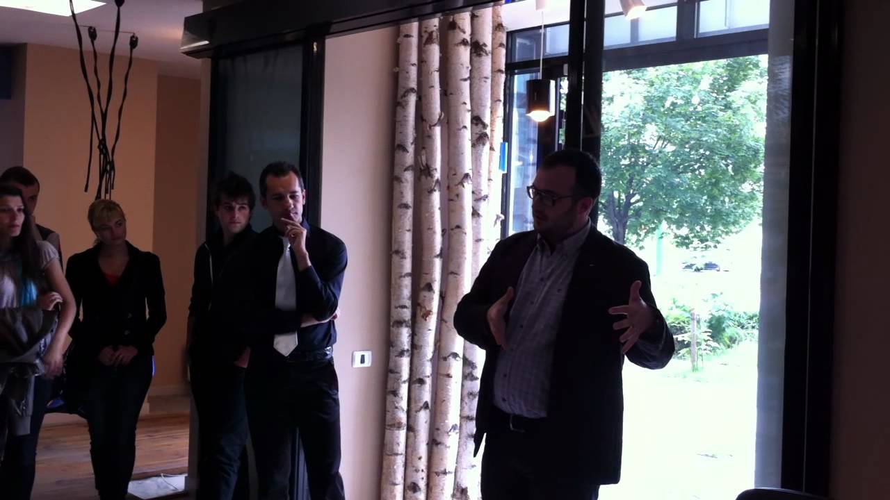 Ionut Tata la Lord of Lands (Business Days Brasov) - YouTube