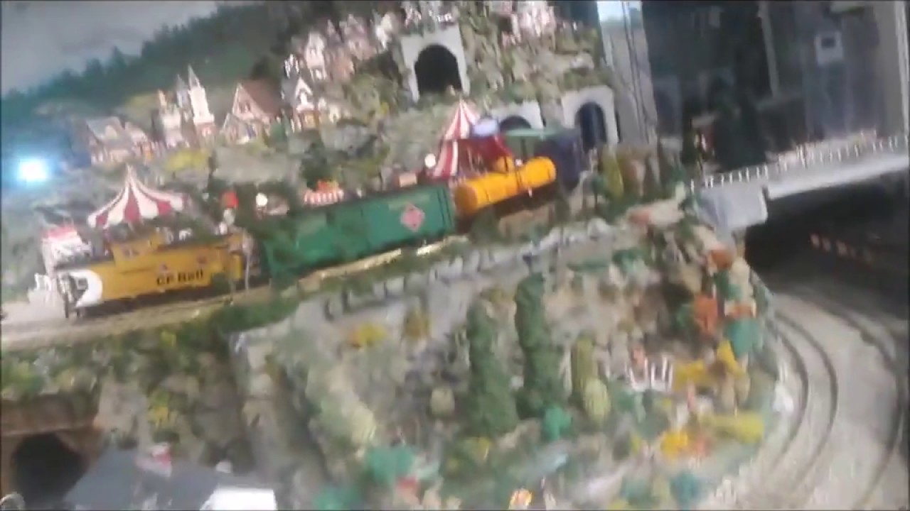 Robert Stipe Garden House (LGB) - YouTube