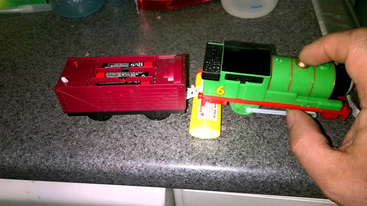 Spanish speaking trackmaster talking percy - YouTube