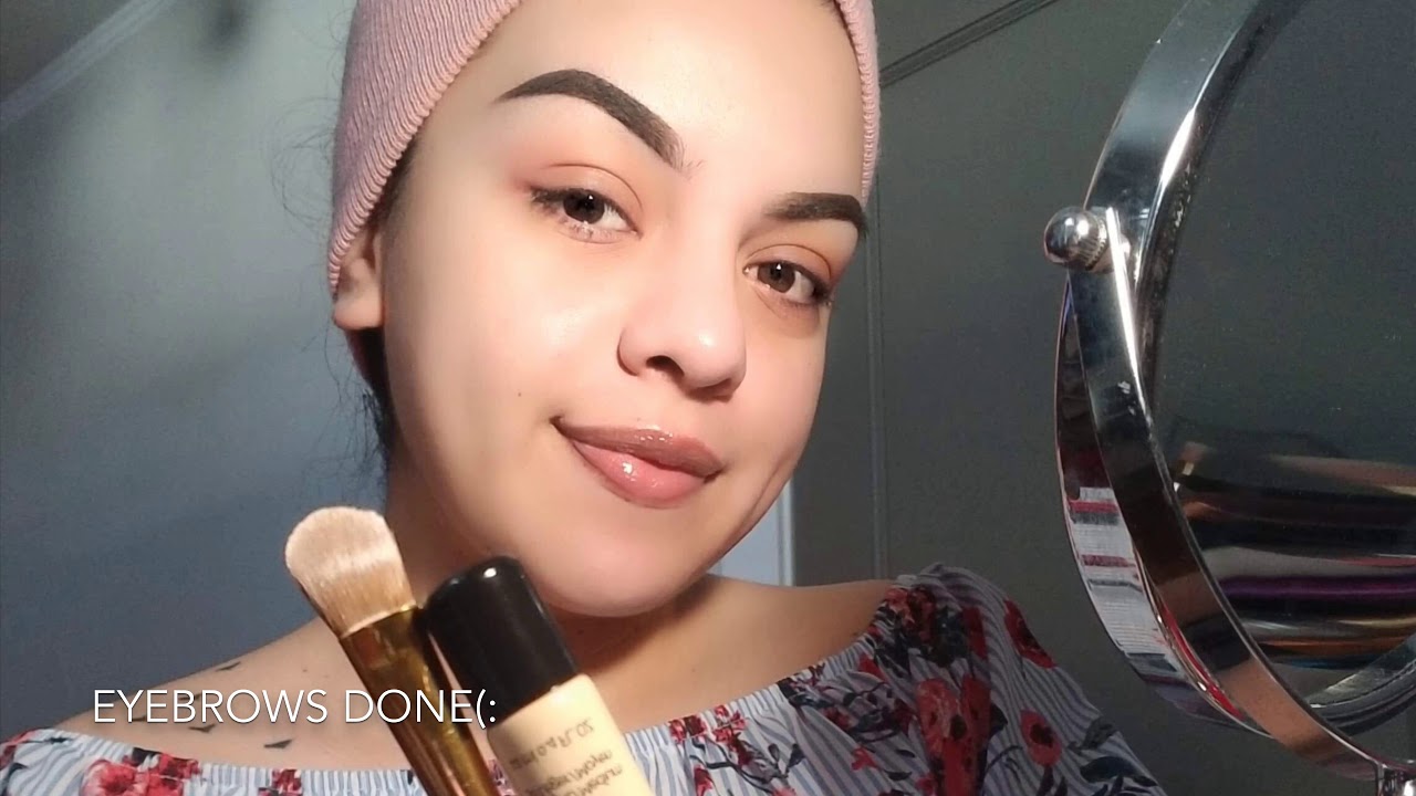 My First MakeUp Tutorial!👄 - YouTube