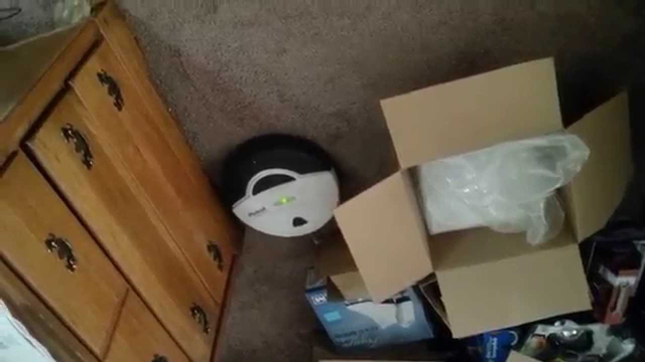 IRobot Roomba 400 Series White - YouTube