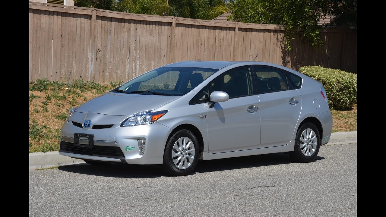 2014 Toyota Prius Plug-in with Leather Seats Video Tour Blog - YouTube