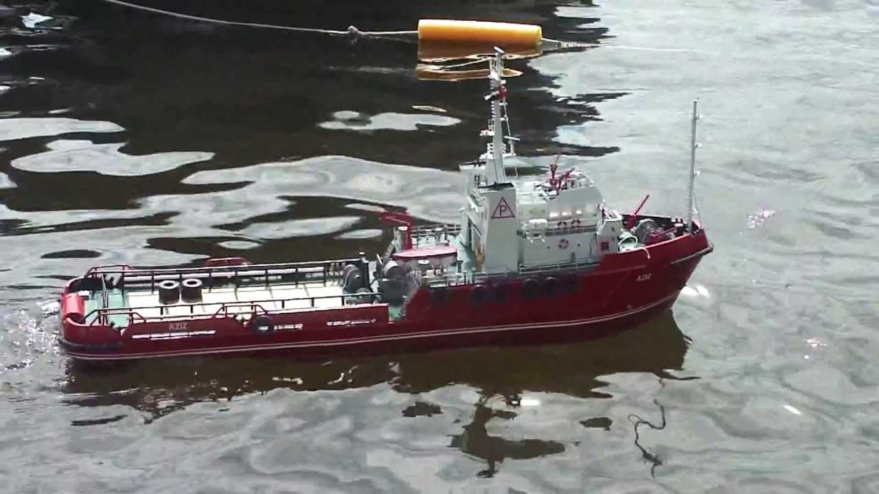Model boat Aziz - YouTube