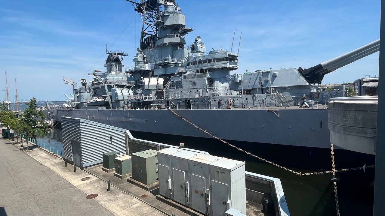 USS Wisconsin Tour - YouTube