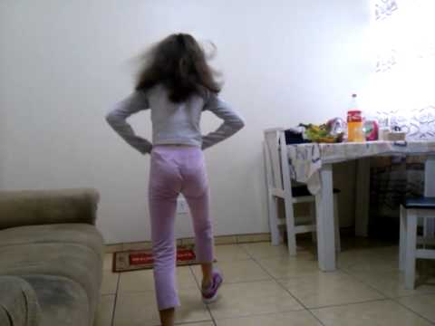 A menina elástica parte 1