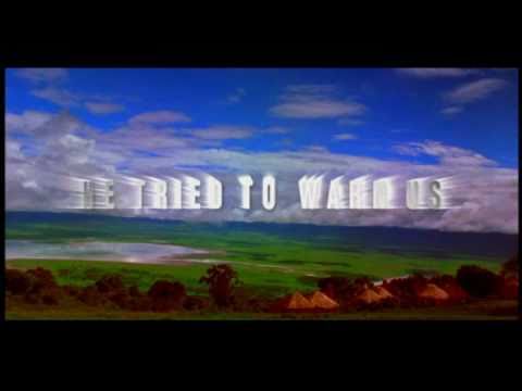 Chiken Little (Pequeño Pollo) Español - YouTube