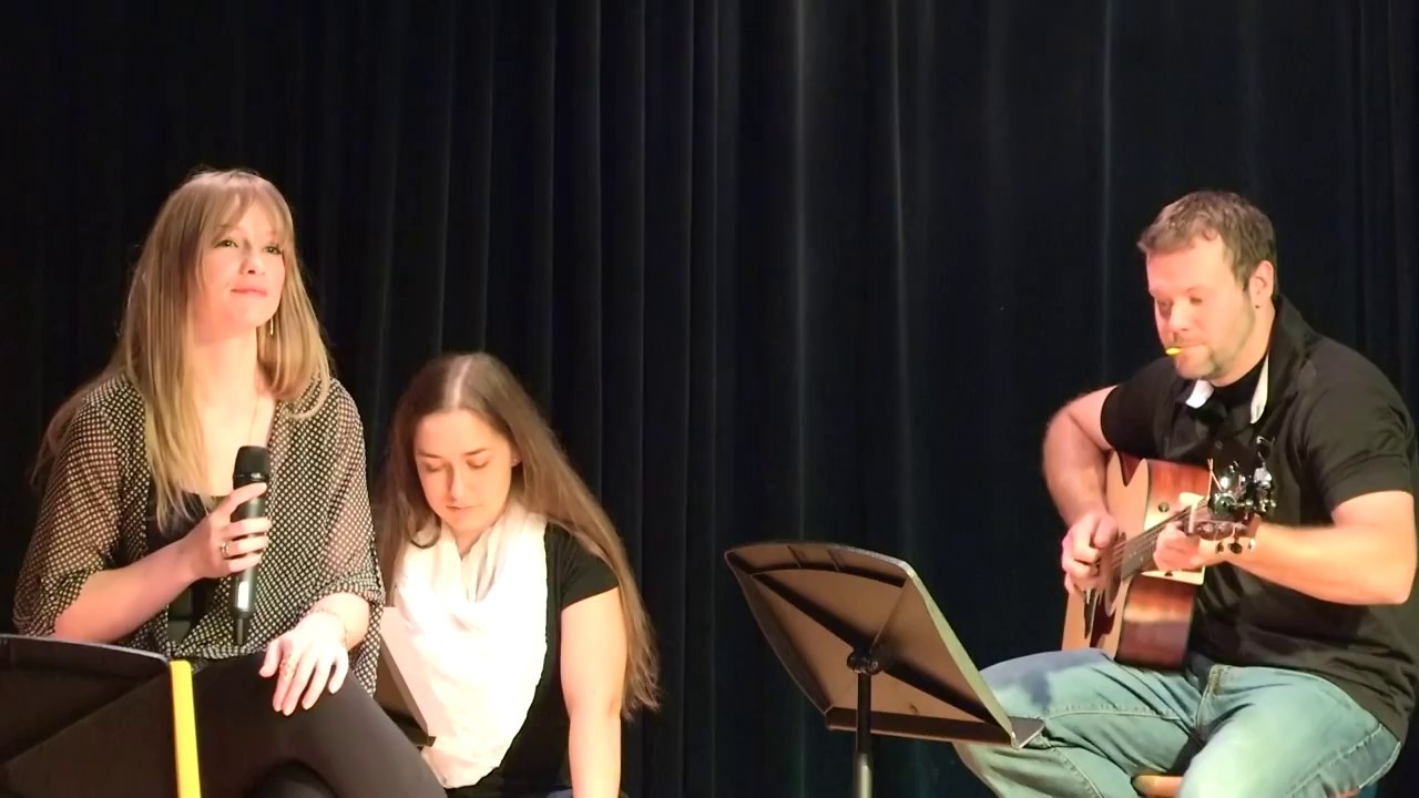 Shoot for the Moon Didi Benami and Friends "Live With Love" - YouTube