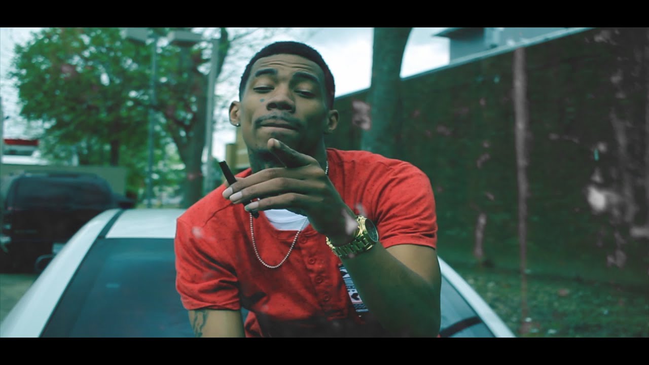 Swagged Up Doe- Off My Chest(Official Video) #Iju - YouTube